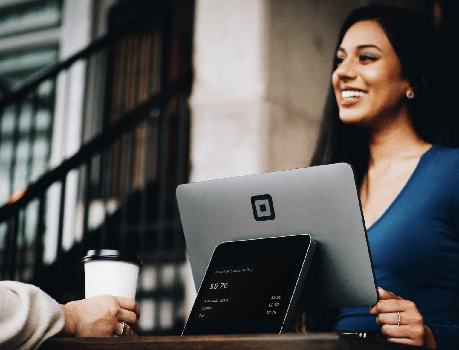 Square vs Merchant Account: Key Differences Explained - Merchant Cost ...